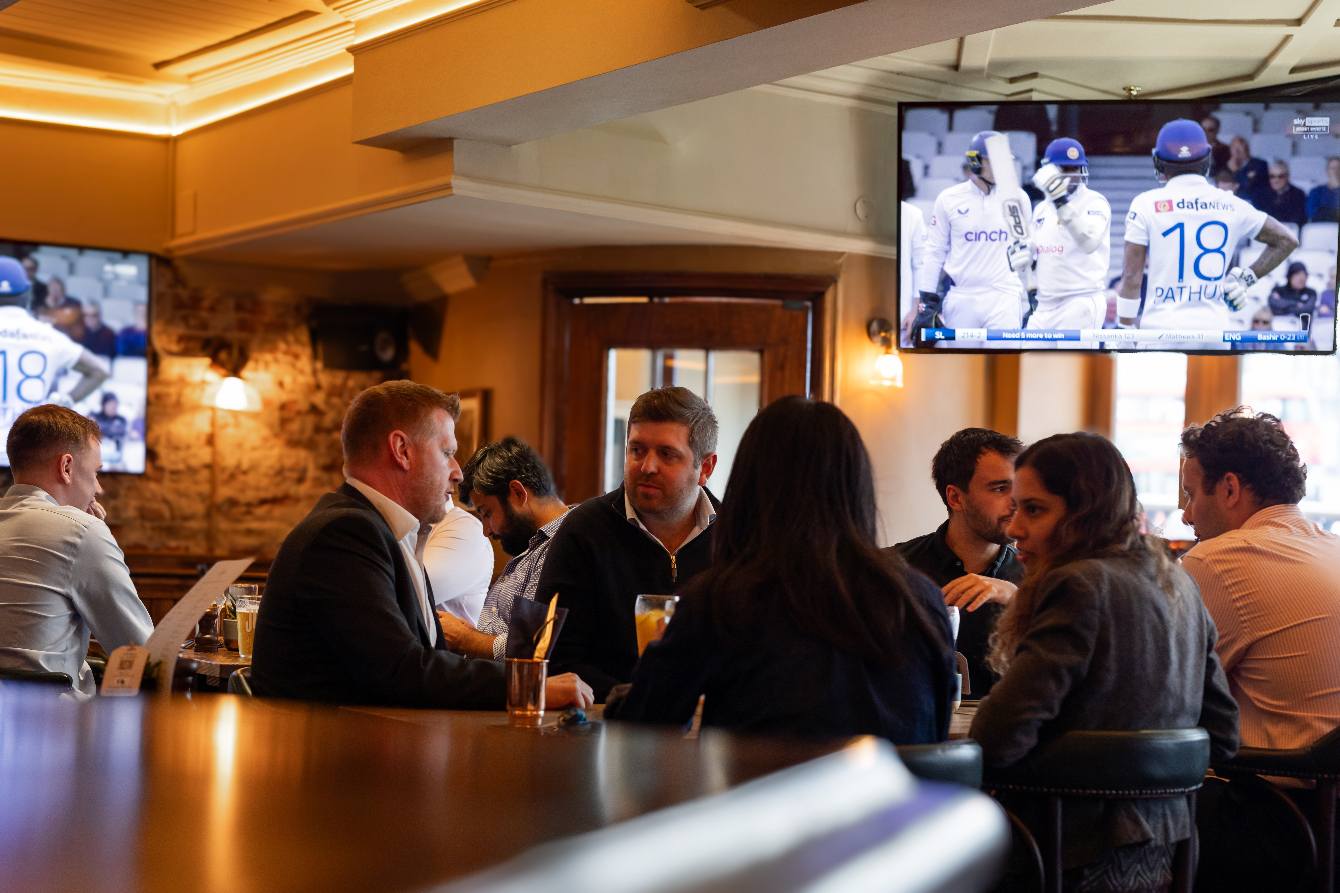 The Albion | Pub, bar & restaurant in the City of London